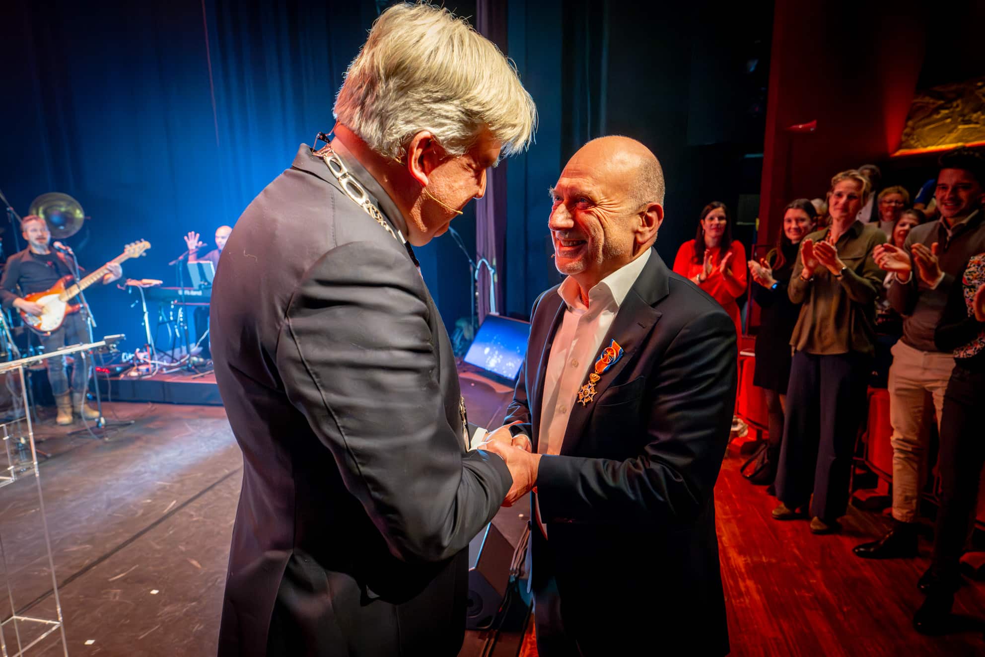 Bestuurder Ruud Rutten met pensioen en koninklijk onderscheiden ...