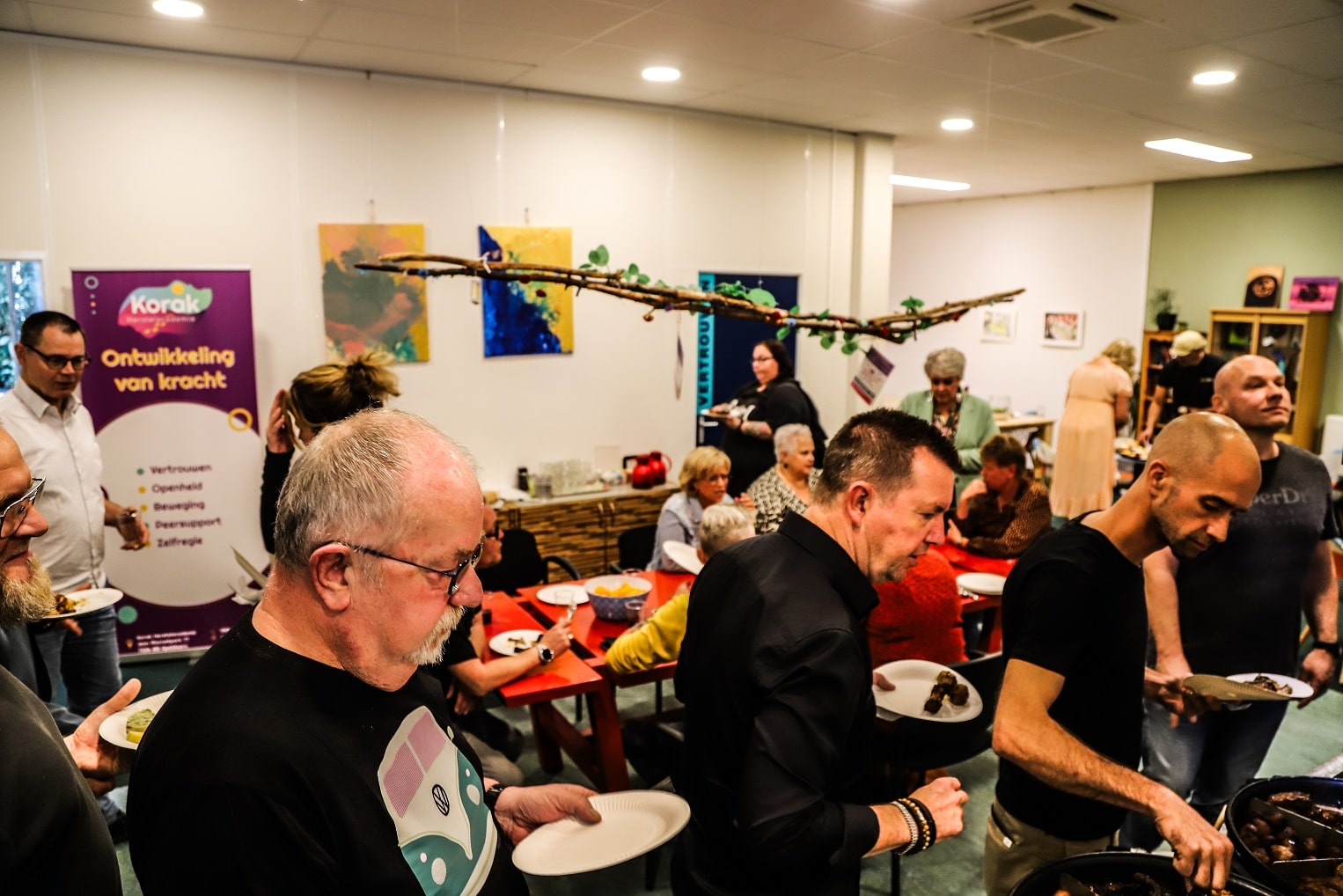 Twintig jaar Intact Herstel en Zelfhulp | Tactus Verslavingszorg